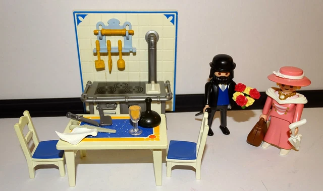 PLAYMOBIL RECONSTITUTION ASSASSIN Landru - Gaziniere - Femme - Meurtre ...