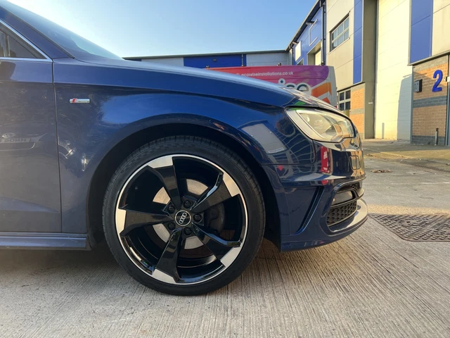BRAND NEW AUDI Rs3 8V Rotor Style 18" 5X112 Alloy Wheels X 4 Free ...