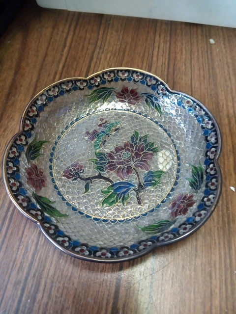 ANTIQUE CHINESE CLOISONNE Small Scallop Edge Dish Plate With Flower ...