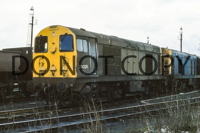 UK DIESEL TRAIN Railway Photograph Of Class 20 20026 Loco. (Rm20-35) £1 ...
