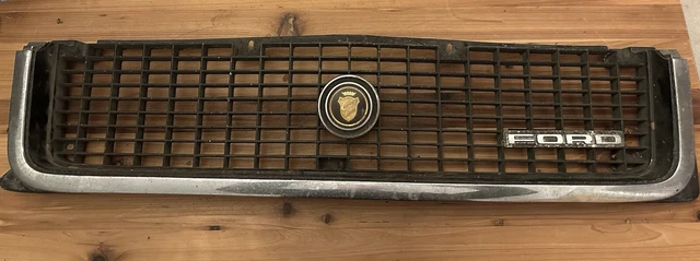 FORD GRANADA GHIA MK 1 Front Grill With Ford & Ghia Badges. £25.00 ...