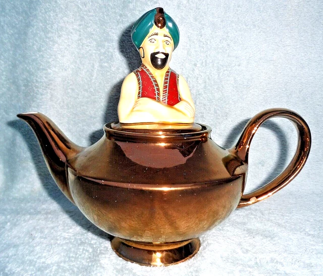 VINTAGE GILDED & The Genie Teapot " By Wade Excellent Condition £19.99 ...