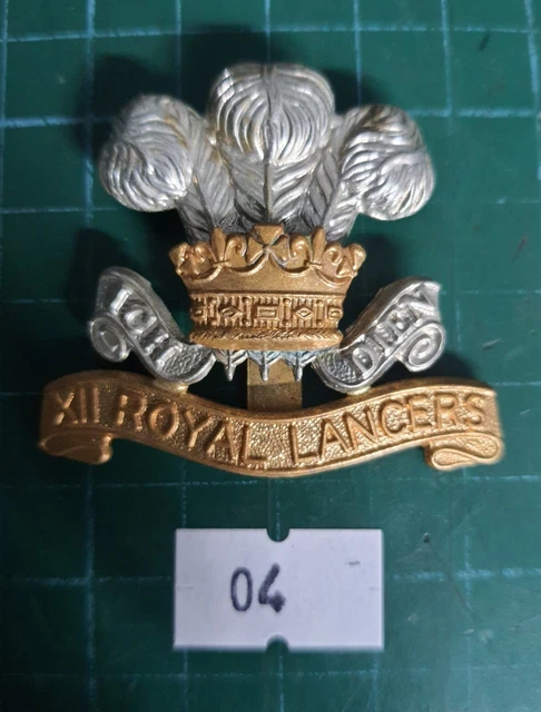 ORIGINAL CAP BADGE: 4) 12th Royal Lancers Bi-Metal £8.00 - PicClick UK