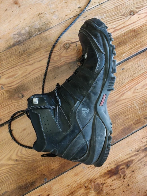 ADIDAS TRACTION MENS Boots £17.00 - PicClick UK