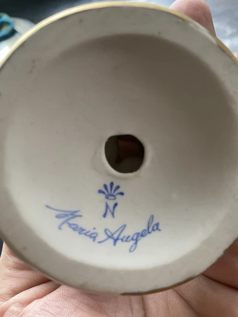 CAPODIMONTE PORCELAIN FIGURINE Maria Angela CherubChild/Flowers ...