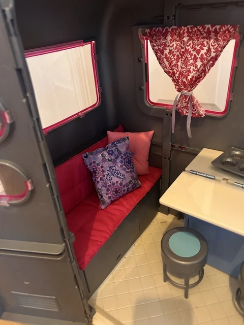 OUR GENERATION OG : Dolls RV Camper Van Trailer Caravan £25.00 ...