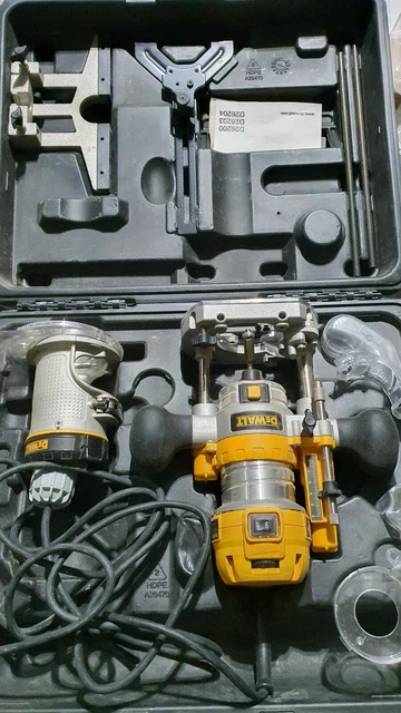 DEWALT D26204K 110V 1/4" Combination Plunge and Fixed Base Router KIT £ ...