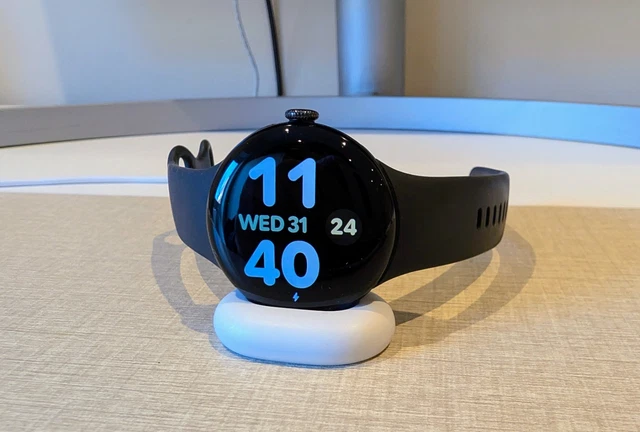 GOOGLE PIXEL WATCH 4 (41mm) Matte Black / Obsidian (Wi-Fi) £229.50 ...