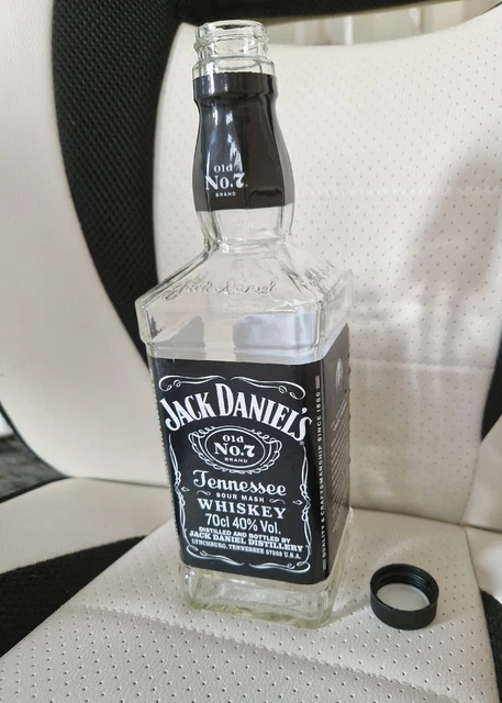 JACK DANIEL’S OLD No.7 Empty Glass Whisky Bottle 70cl With Lid £1.25 ...
