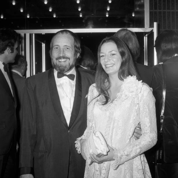 ACTOR IAN HENDRY Wife Sandra Jones Attend Premiere Rollerball 1975 ...