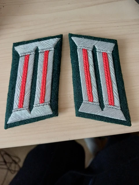 WW2 GERMAN OFFICER Red Collar Tabs (Artillery) - Reproductions £15.06 ...