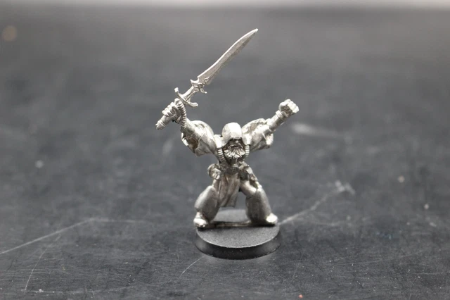 WARHAMMER 40K ROGUE Trader Space Marine RT101 Brother Matthews Metal ...