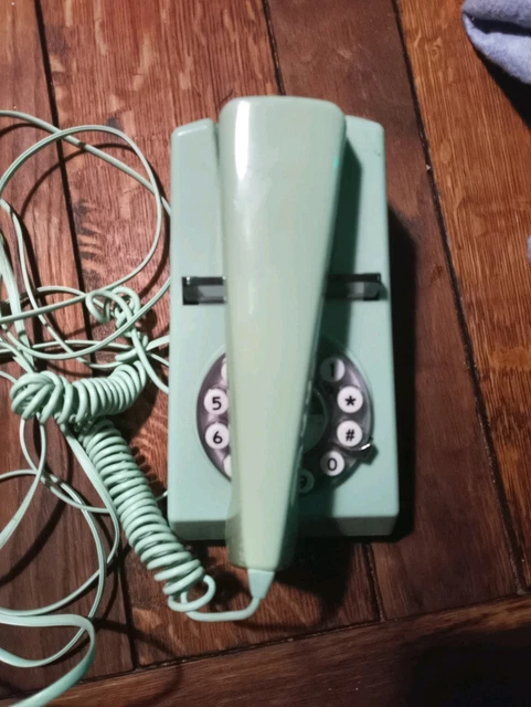 GREEN TRIM PHONE Wild & Wolf Landline Push Button £20.61 - PicClick UK