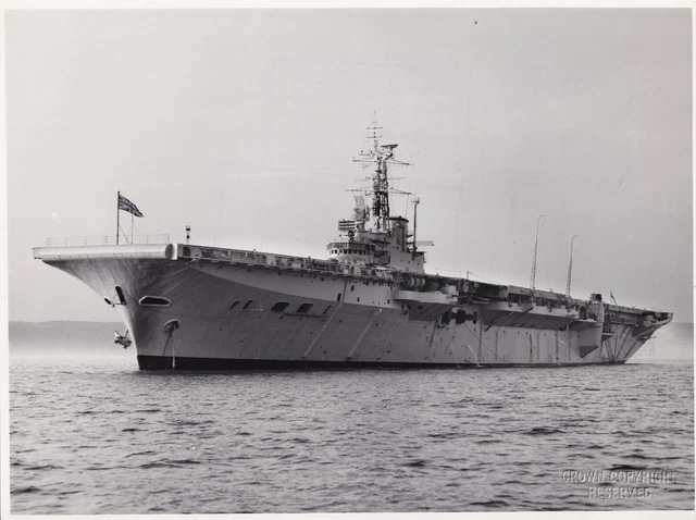 ORIGINAL PRESS PHOTO Royal Navy HMS Centaur (R06) Aircraft Carrier 20.5 ...