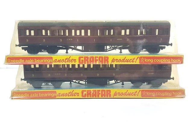 VINTAGE GRAFAR C6, Oo Gauge - Lms Livery, Suburban Passenger Coaches £ ...