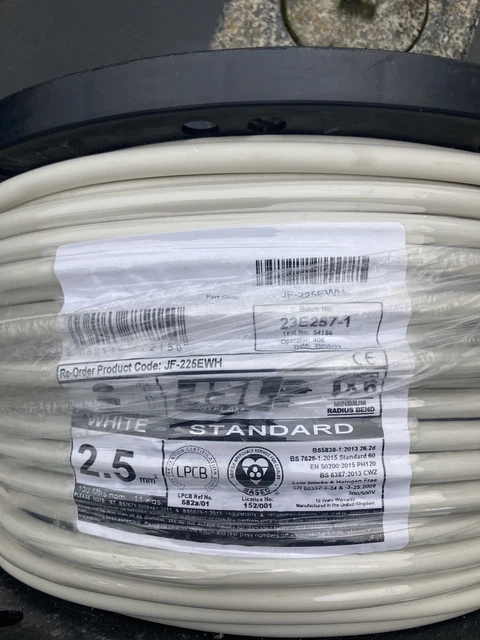 FP200 WHITE 2 Core and earth Fire Resistant 2.5mm² Flexible Drum 100m £ ...