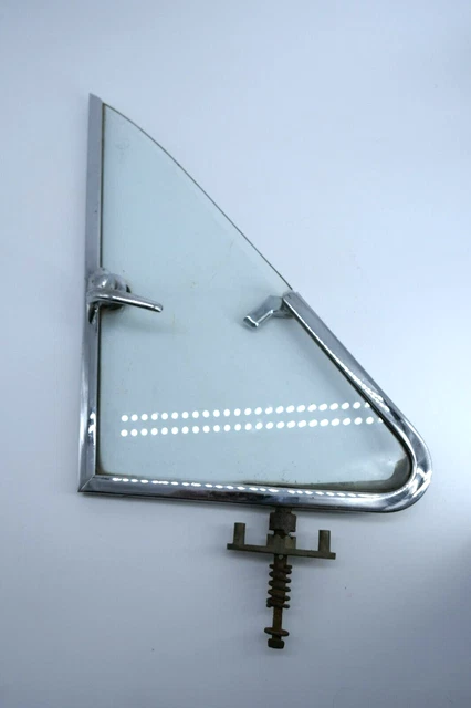 ORIGINAL JAGUAR MK2 Quarter Light Front Left Side Daimler V8 With ...