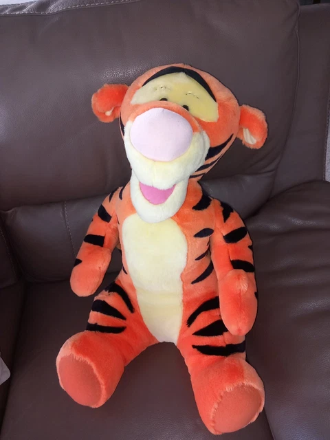 LARGE TIGGER PLUSH Toy ~ Disney Character Talking Tigger Cuddly Toy £8. ...