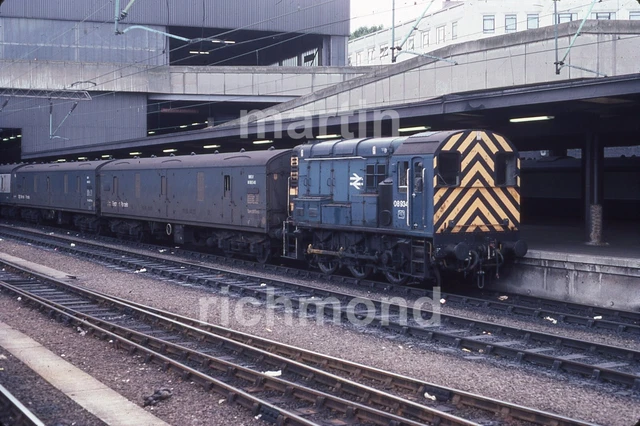 EUSTON STATION CLASS 08 08934 1982 Kodachrome 35mm Slide RN423 £2.99 ...
