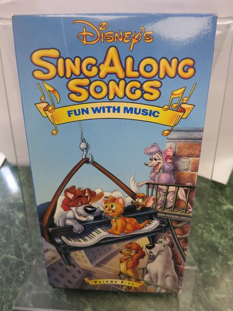 DISNEY'S SING ALONG Songs - Fun With Music (VHS, 1993) £0.79 - PicClick UK
