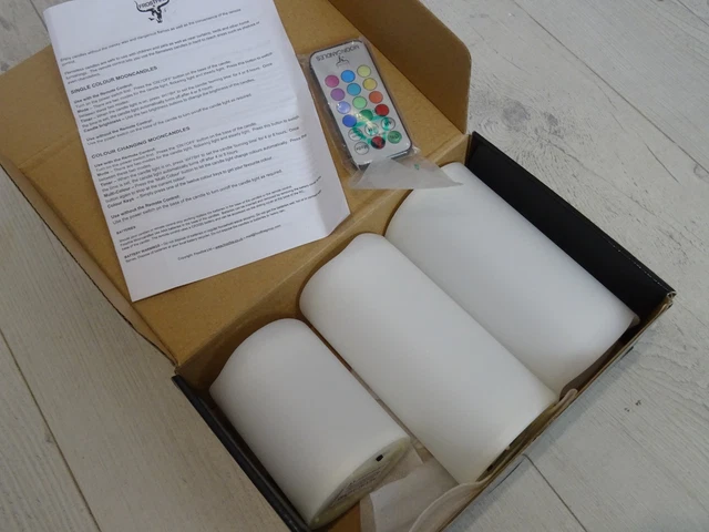 FROSTFIRE MOONCANDLES LED Colour Changing Flameless Candle Set Boxed ...