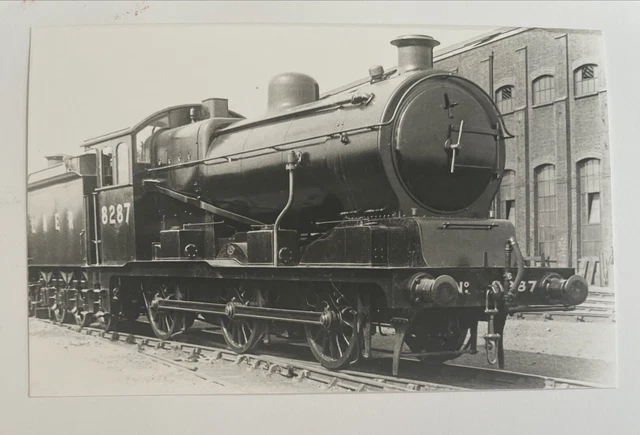LNER RAILWAY LOCOMOTIVE Photograph - 8287 Stratford - D108 £3.50 ...