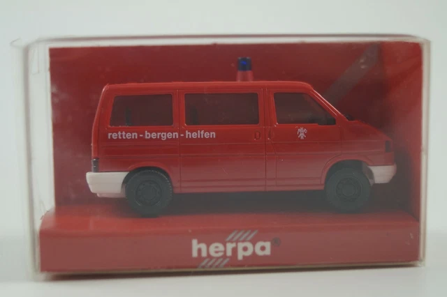 HERPA MODELLAUTO 1:87 H0 VW T4 Caravelle Feuerwehr Nr. 041904 EUR 8,00 - PicClick DE