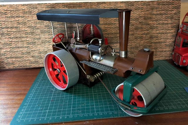 WILESCO CONVERTED TRACTION Engine to Steam Roller. with new fitted ...