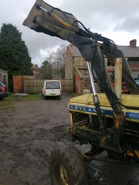 LEYLAND 272 TRACTOR £3,995.00 - PicClick UK