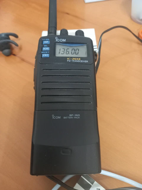 RICETRASMITTENTE ICOM IC- 2GXE, TX 144-148 Mhz RX 136-174 Mhz, completo ...