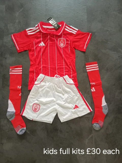 NOTTINGHAM FOREST 25/26 Season home kids Full Kit £34.99 - PicClick UK