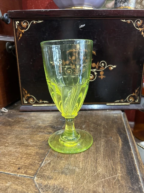 ANCIEN TRES GRAND verre bistrot absinthe ouraline uranium epoque XIXe ...