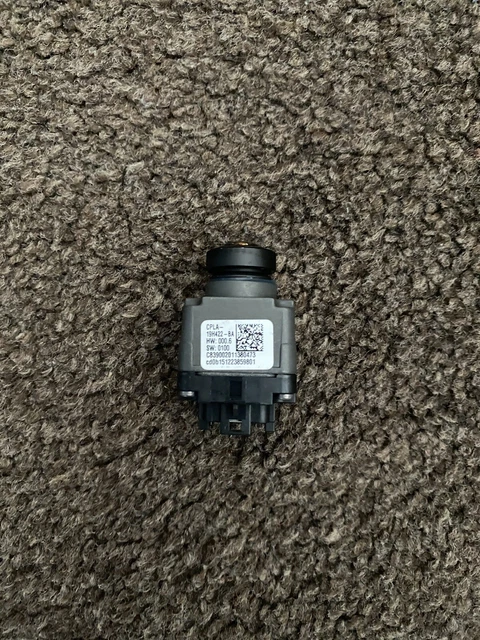 NEW GENUINE CAMERA REAR VIEW RANGE ROVER SPORT EVOQUE LR052029 RRP £391 ...