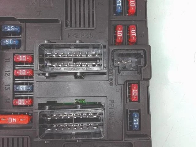 BOITIER SERVITUDE MOTEUR (BSM) CITROEN C5 1 PHASE 1 00006500Y1 EUR 60 ...