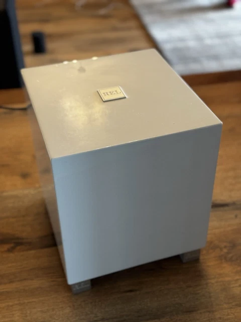 REL T/5I WHITE Subwoofer 125W Wired Stereo L/R RCA All-in-One Cube £305 ...