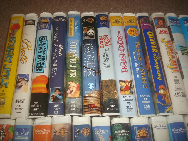 ANIMAL MOVIE VHS LOT Disney Kids Live Action Dogs Pet Horse Clamshell ...