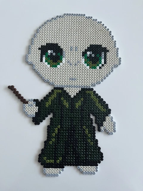 PIXEL ART / Iron Beads Lord Voldemort And His Wand £11.30 - PicClick UK