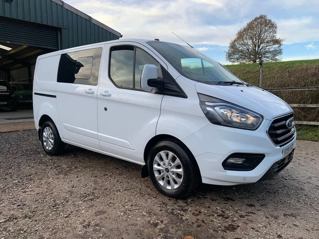 2019 FORD TRANSIT Custom 130Bhp Swb Limited Crew Cab **No Vat** £8,995. ...