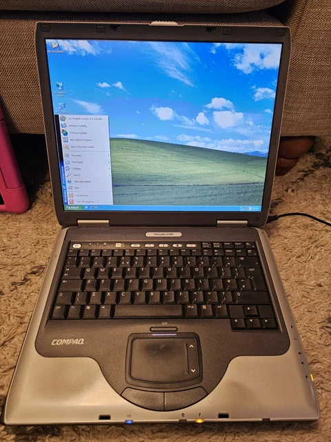 COMPAQ PRESARIO 2500 Windows Xp Professional. Retro Laptop. £54.99 ...