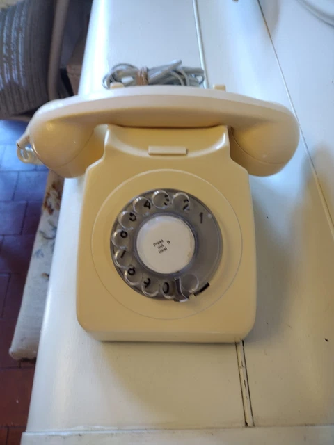 VINTAGE CREAM ROTARY Dial Telephone 50s/60s/70s? AF spares and repairs ...