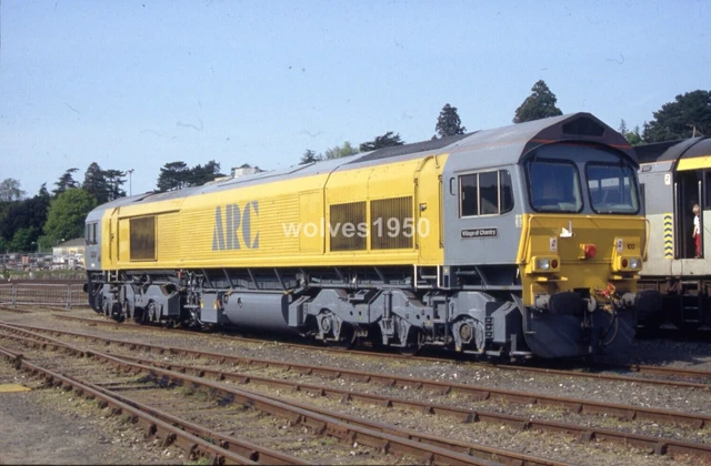 BRITISH RAIL TYPE 3 Class 37 37197 Original Railway Slide £1.25 ...