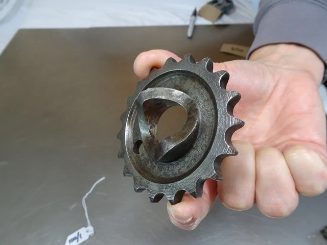 ARIEL ENGINE CRANK Cush Drive Shock Absorber 19T Primary Sprocket Nh Vh ...