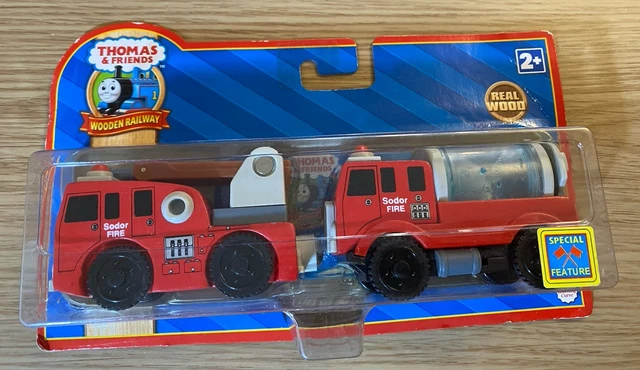 THOMAS THE TANK Engine & Friends Wooden Sodor Fire Crew Sealed BNIB £52 ...
