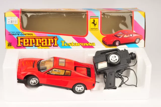 VINTAGE FERRARI TESTAROSSA Remote Control Car Yellow - Unused in Box £ ...