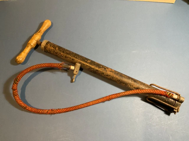 VINTAGE SUTTY STIRRUP Tyre Pump MG, Jaguar, Triumph, Land Rover, Austin ...