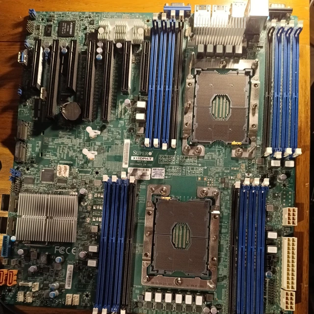 SUPERMICRO X11DPH-T E-ATX Dual Socket LGA3647 Intel Scalable ...