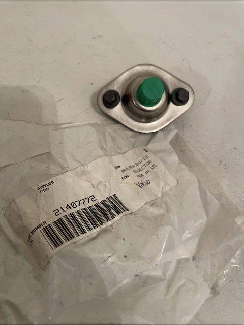 GENUINE VOLVO DIESEL Fuel Injector 21407772 New Oem $161.49 - PicClick CA