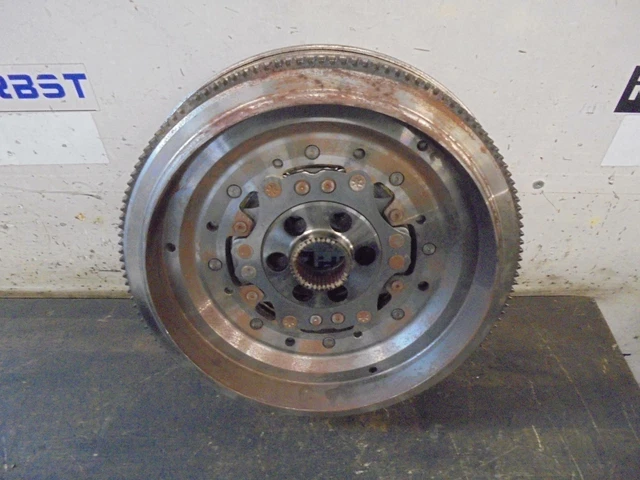 FLYWHEEL VW BUS T5 Zweimassenschwung für DSG 2.0BiTDi 132kW CFCA 198384 ...