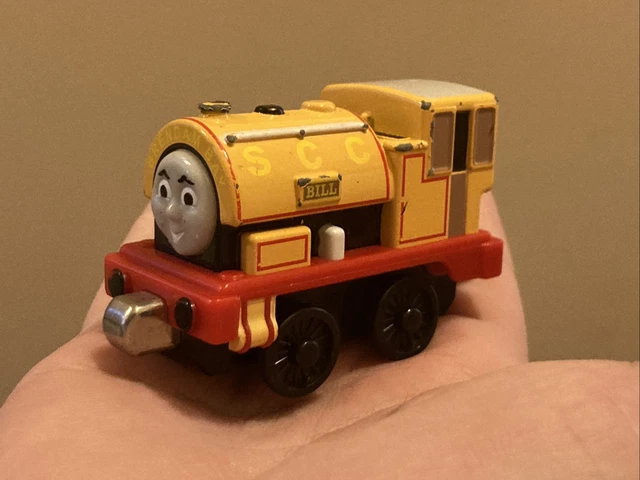 THOMAS THE TRAIN Bill Diecast Metal Tank Engine Friends Take Play Along ...