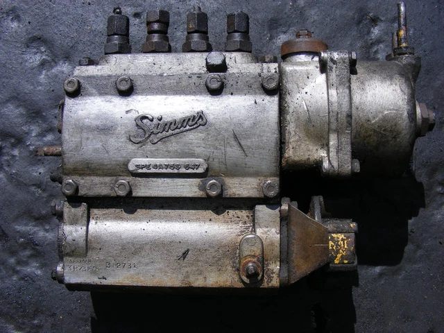 VINTAGE SIMMS 4 Cylinder Diesel Fuel Injection Pump (Model Spe4A75S647 ...